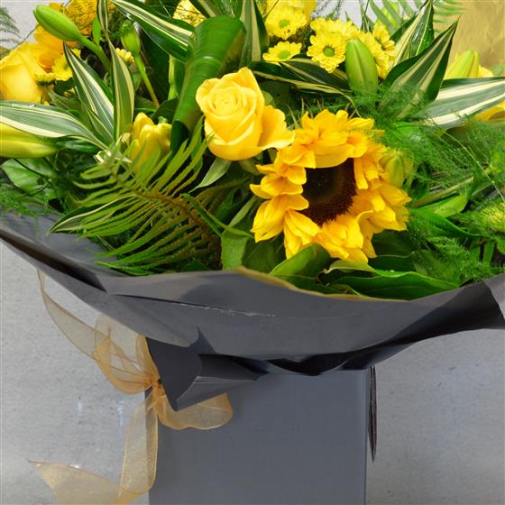 A Golden Wedding Bouquet a-golden-wedding-bouquet